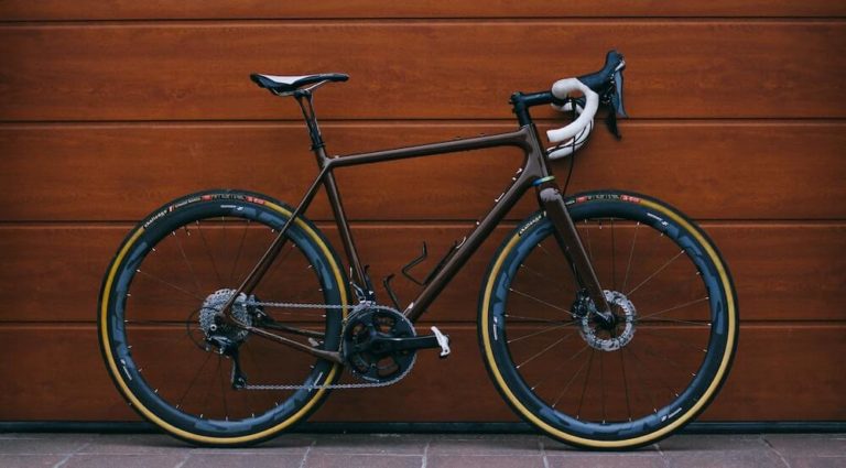 Carbon vs. Aluminum vs. Steel vs. Titanium Bikes (EXPLAINED)