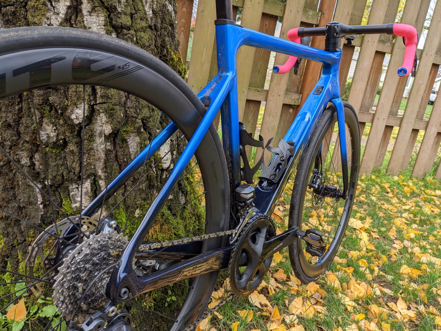 YOELEO R21 Review: Sub 1100g Aero Frame Worth Your Attention