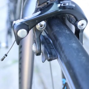 Disc vs. Rim Brakes: Differences, Pros, and Cons EXPLAINED
