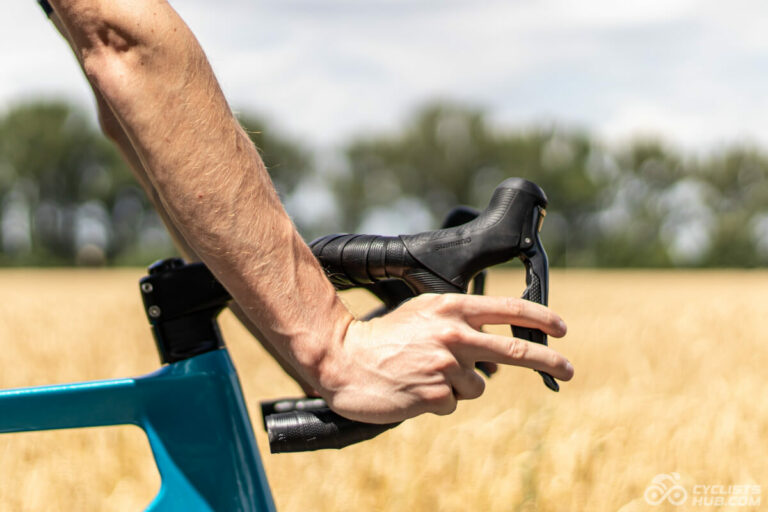 Drop Bars vs. Flat Bars: Pro and Cons Explained