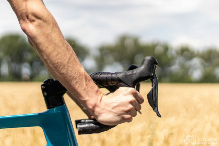 Drop Bars vs. Flat Bars: Pro and Cons Explained